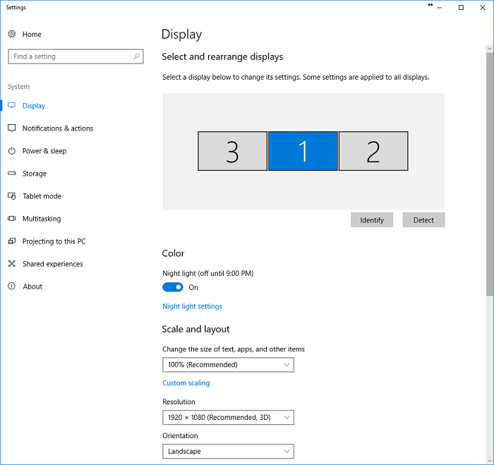 Managing multiple display configurations